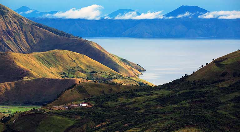 Wildlife and Volcanic Landscapes | Luxury Indonesia Itinerary | Remote ...