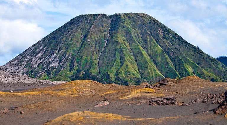 Volcanoes of East Java | Luxury Indonesia Itinerary | Remote Lands