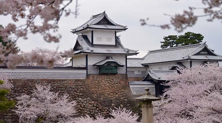 Tradition & Technology | Luxury Japan Itinerary | Remote Lands