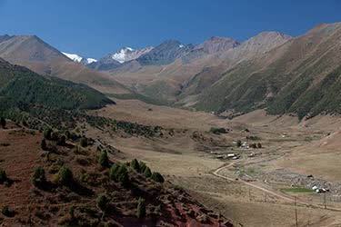 Natural Charms of Kyrgyzstan | Luxury Kyrgyzstan Itinerary | Remote Lands