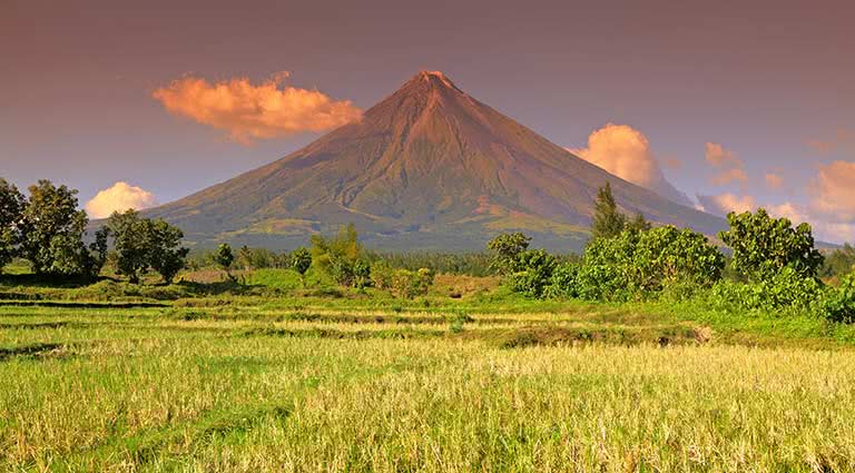 Philippines Luxury Travel | Luxe and Intrepid Asia | Remote Lands