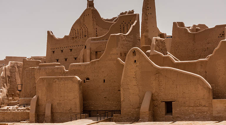 Classic Saudi Arabia | Luxury Saudi Arabia Itinerary | Remote Lands