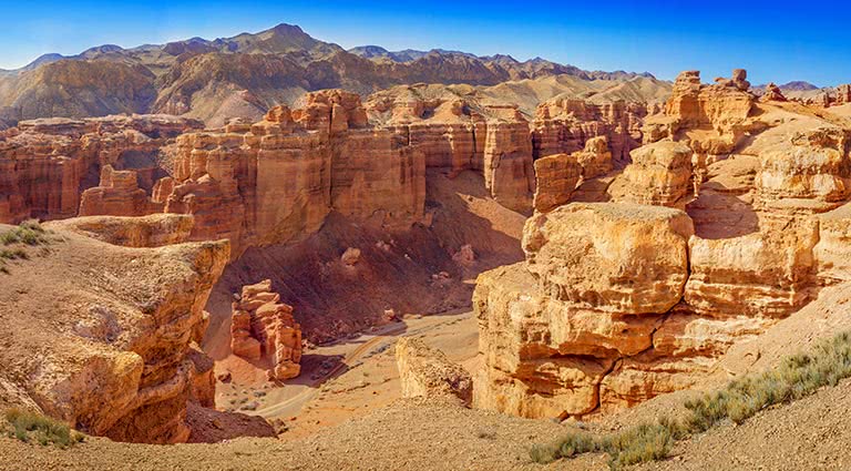 Ultimate Kazakhstan Adventure | Luxury Kazakhstan Itinerary | Remote Lands