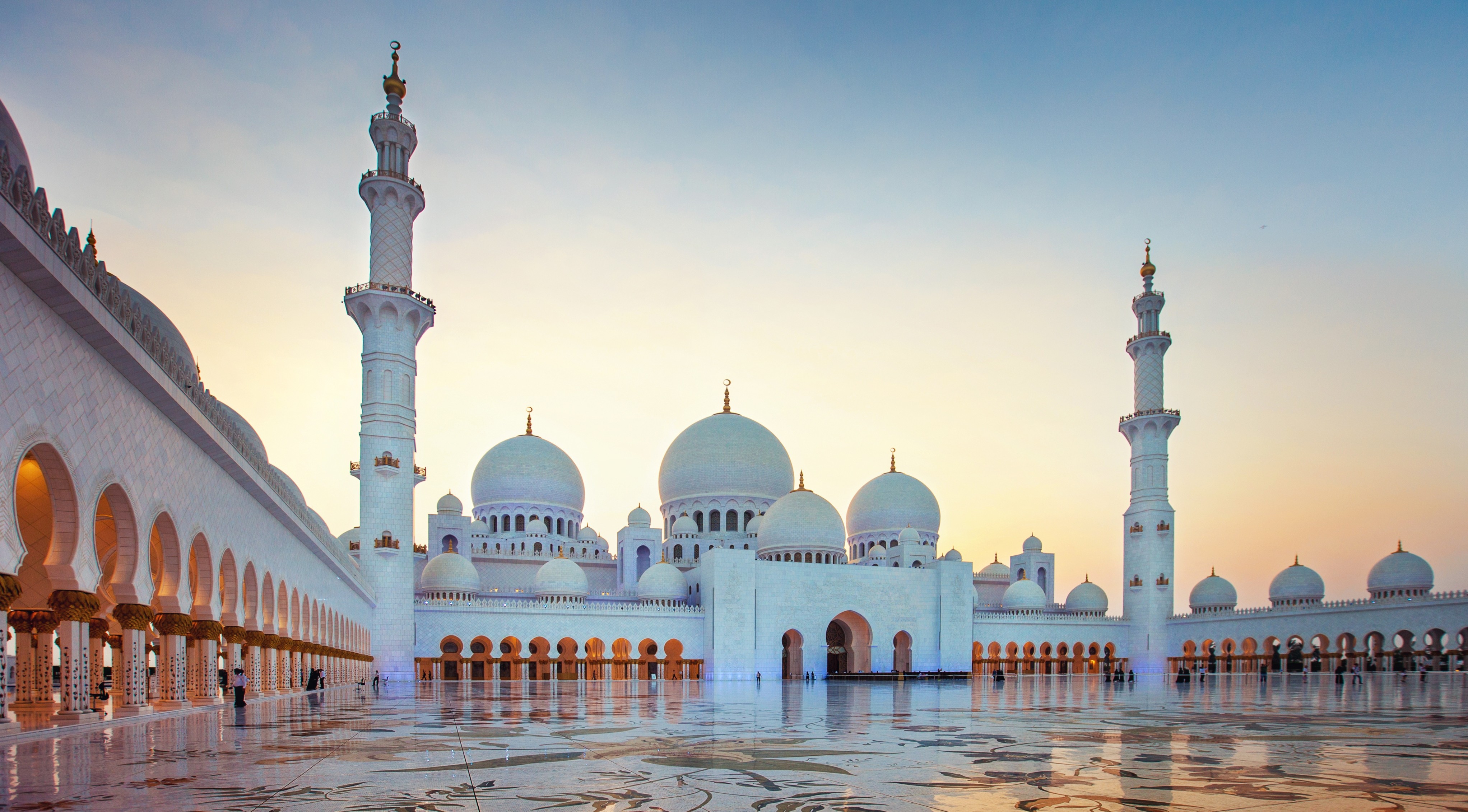 Traditions and Cultures of the Arabian Gulf | Luxury Arabia Itinerary ...