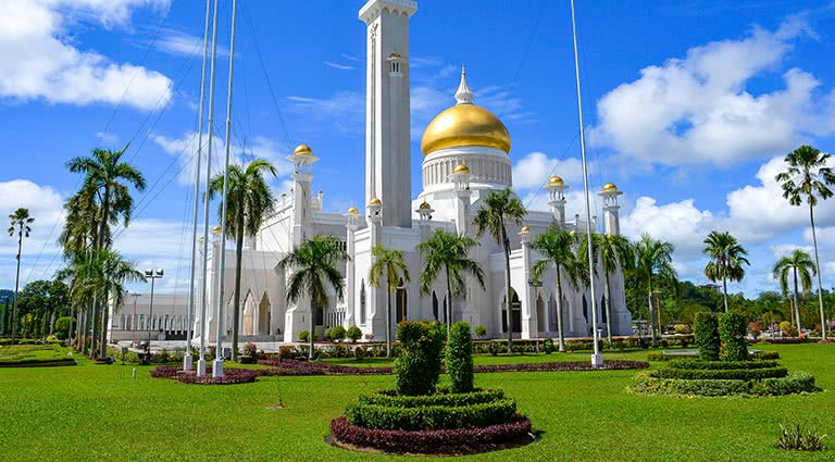 Brunei | July | Luxe and Intrepid Asia | Remote Lands