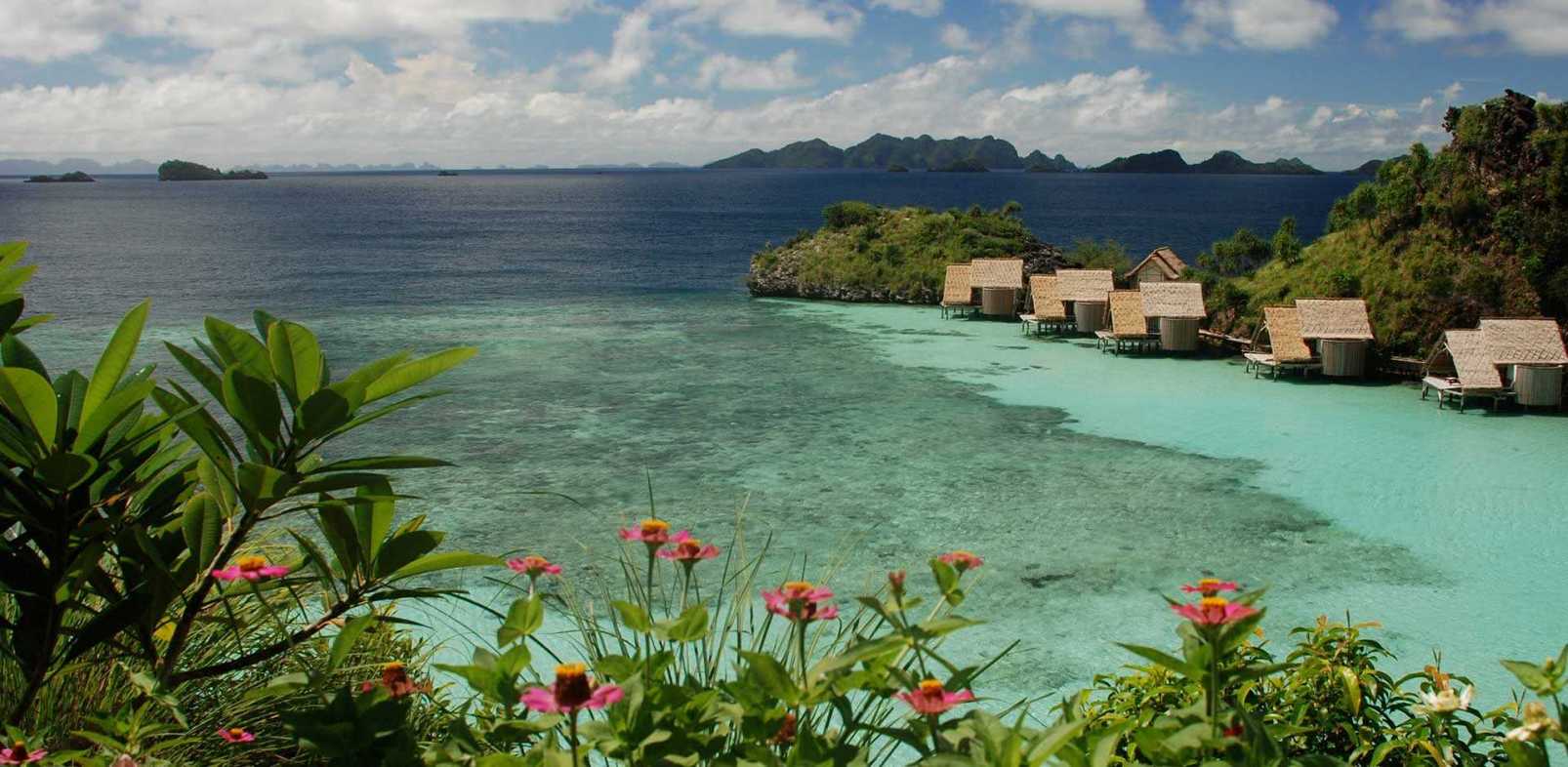 Misool Resort | Raja Ampat Indonesia Luxury Hotels Resorts | Remote Lands