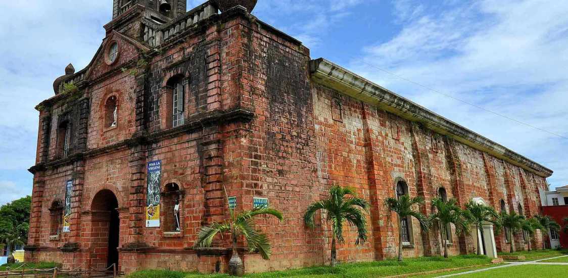 Bicol | Philippines | Luxe and Intrepid Asia | Remote Lands