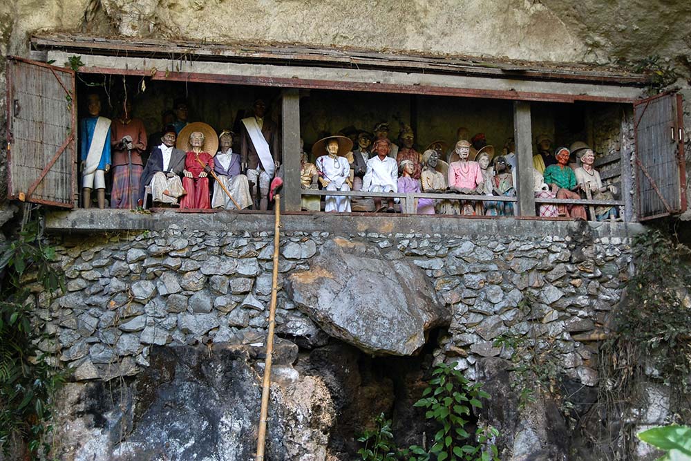 Torajaland: Bringing the World of the Dead to Life - Travelogues from ...