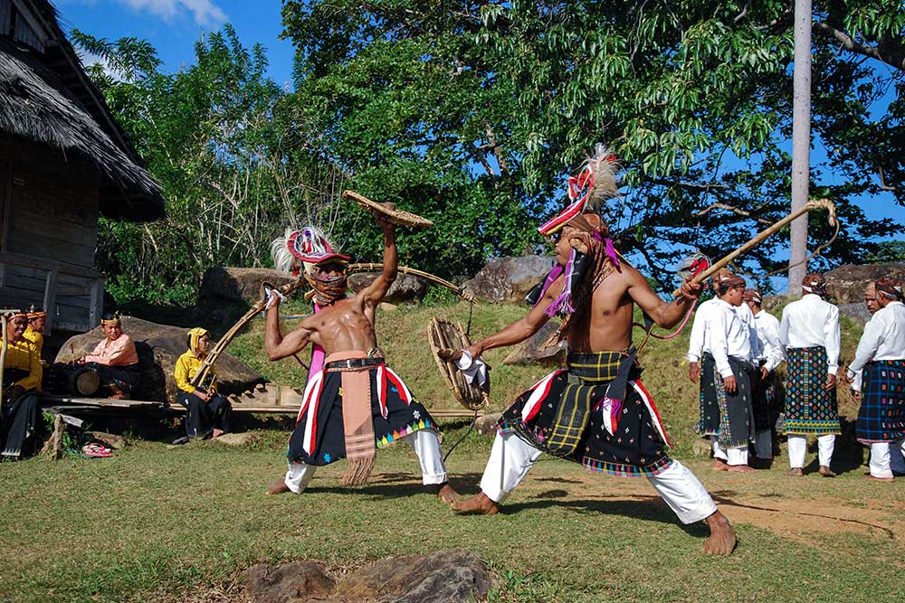 Flores, Indonesia: Where Caci is King - Travelogues from Remote Lands