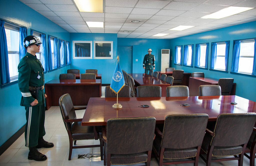Parallel Lines, Diverging Lives: Revisiting Korea's DMZ - Travelogues ...