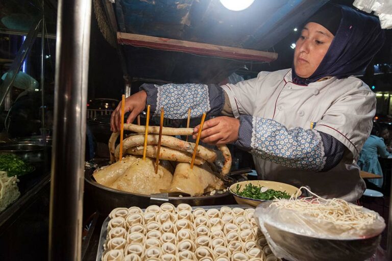 Urumqi: Gateway to Western China & the Silk Road - Travelogues from ...