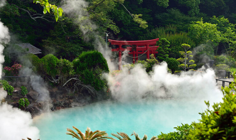 The Really Quite Pleasant Eight Pools of Hell - Travelogues from Remote ...