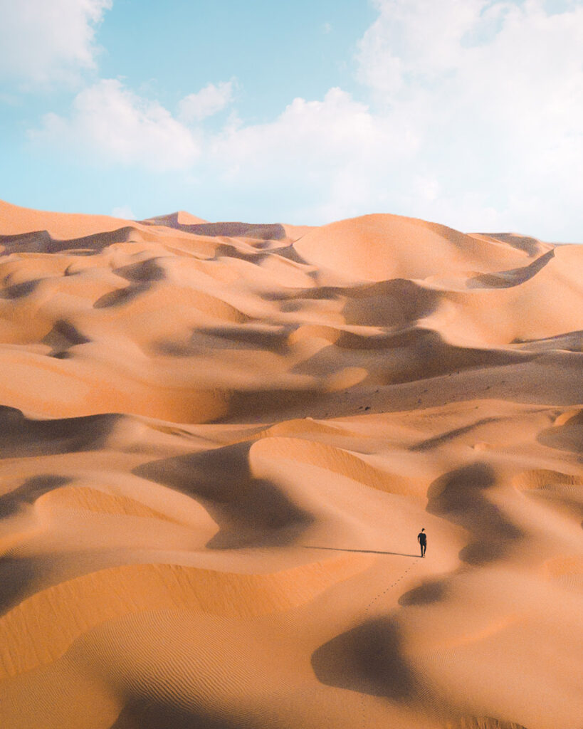 Photographer’s Eye on the Deserts of Dubai - Travelogues from Remote Lands