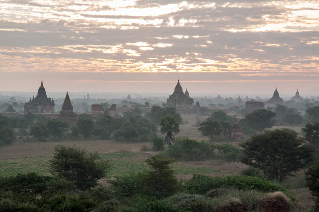 Changing Winds on the Bagan Balloons - Travelogues from Remote Lands