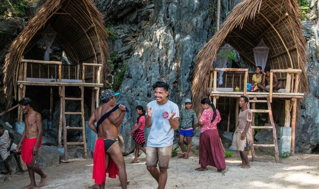 Tribal Tagbanua: The Guardians of Coron - Travelogues from Remote Lands