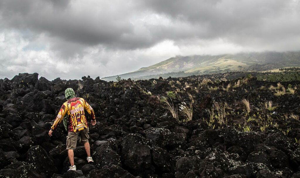 Mount Mayon: In the Shadow of the Most Active Volcano in the ...