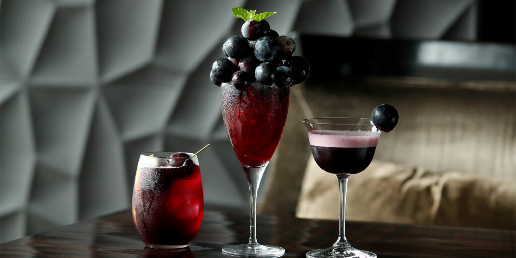 6 Must-Try Cocktails at Luxury Hotels in Asia - Travelogues from Remote ...