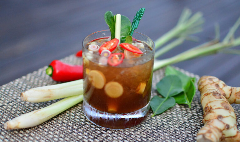 6 Must-Try Cocktails at Luxury Hotels in Asia - Travelogues from Remote ...