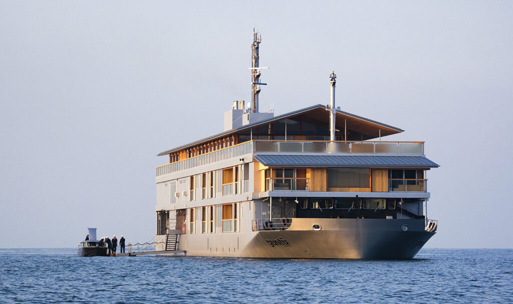 Guntû: What to Expect Aboard Japan’s Floating Ryokan - Travelogues from ...
