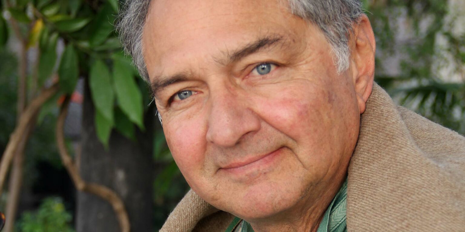 Richard Holkar on Maheshwar and Ahilya Fort - Travelogues from Remote Lands