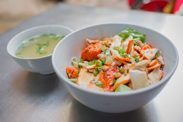 Chowing down in Cholon - Travelogues from Remote Lands