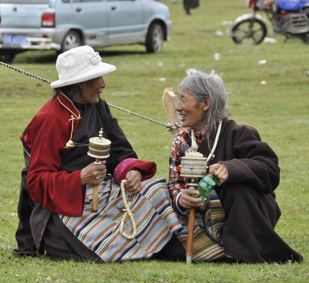 A Day at the Races - Travelogues from Remote Lands