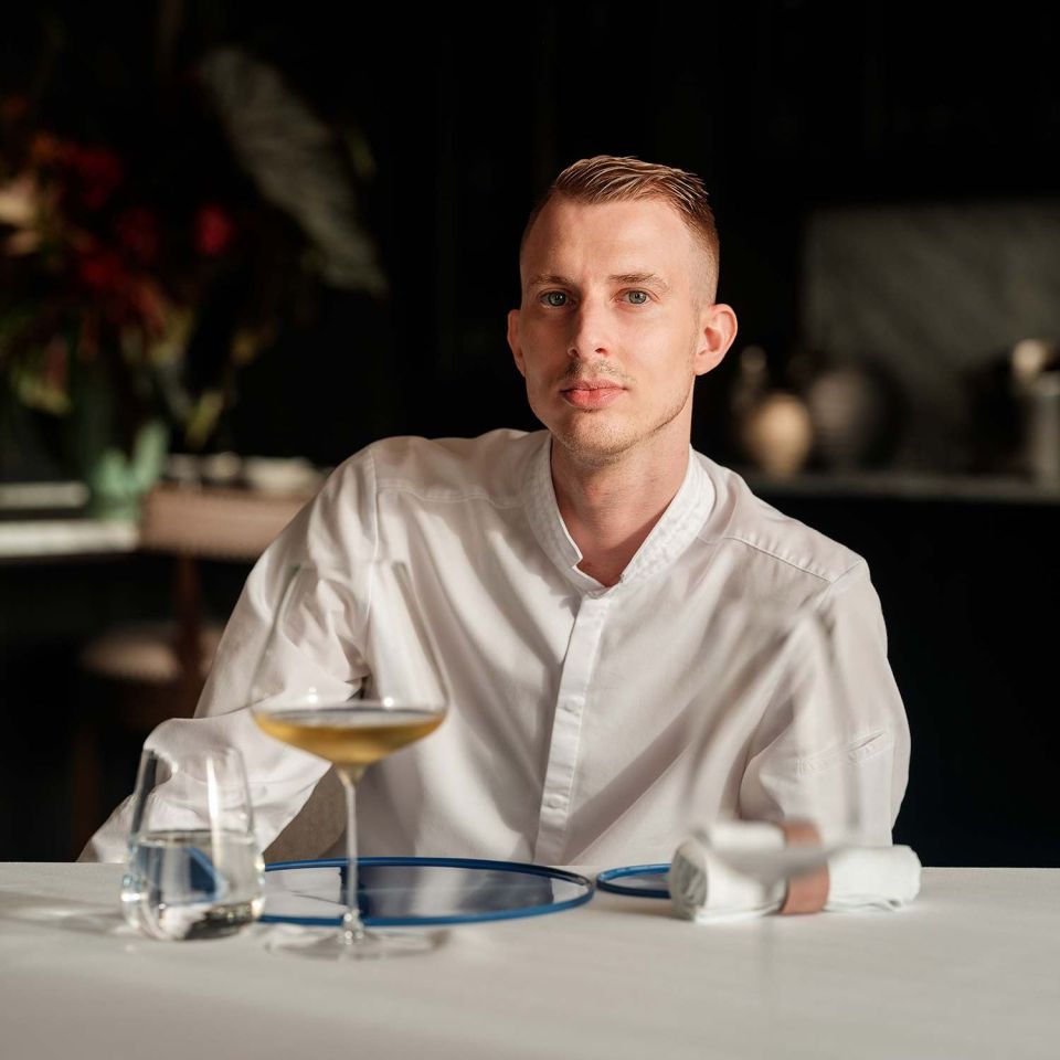 Côte by Mauro Colagreco Unveils Its New Look - Travelogues from Remote ...