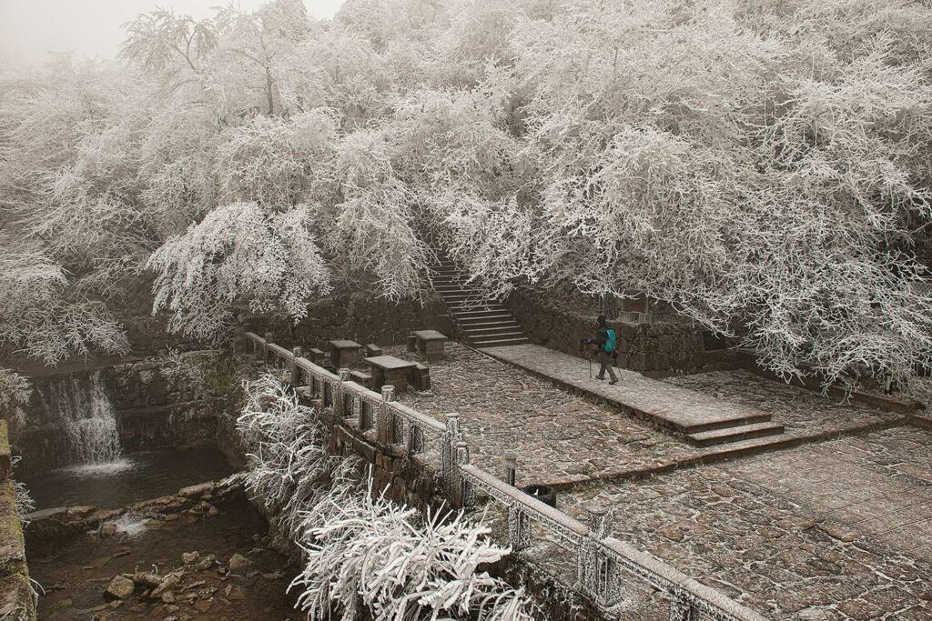 Climbs that Rime - Travelogues from Remote Lands