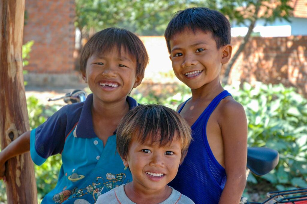 The Hidden Cham - Travelogues from Remote Lands