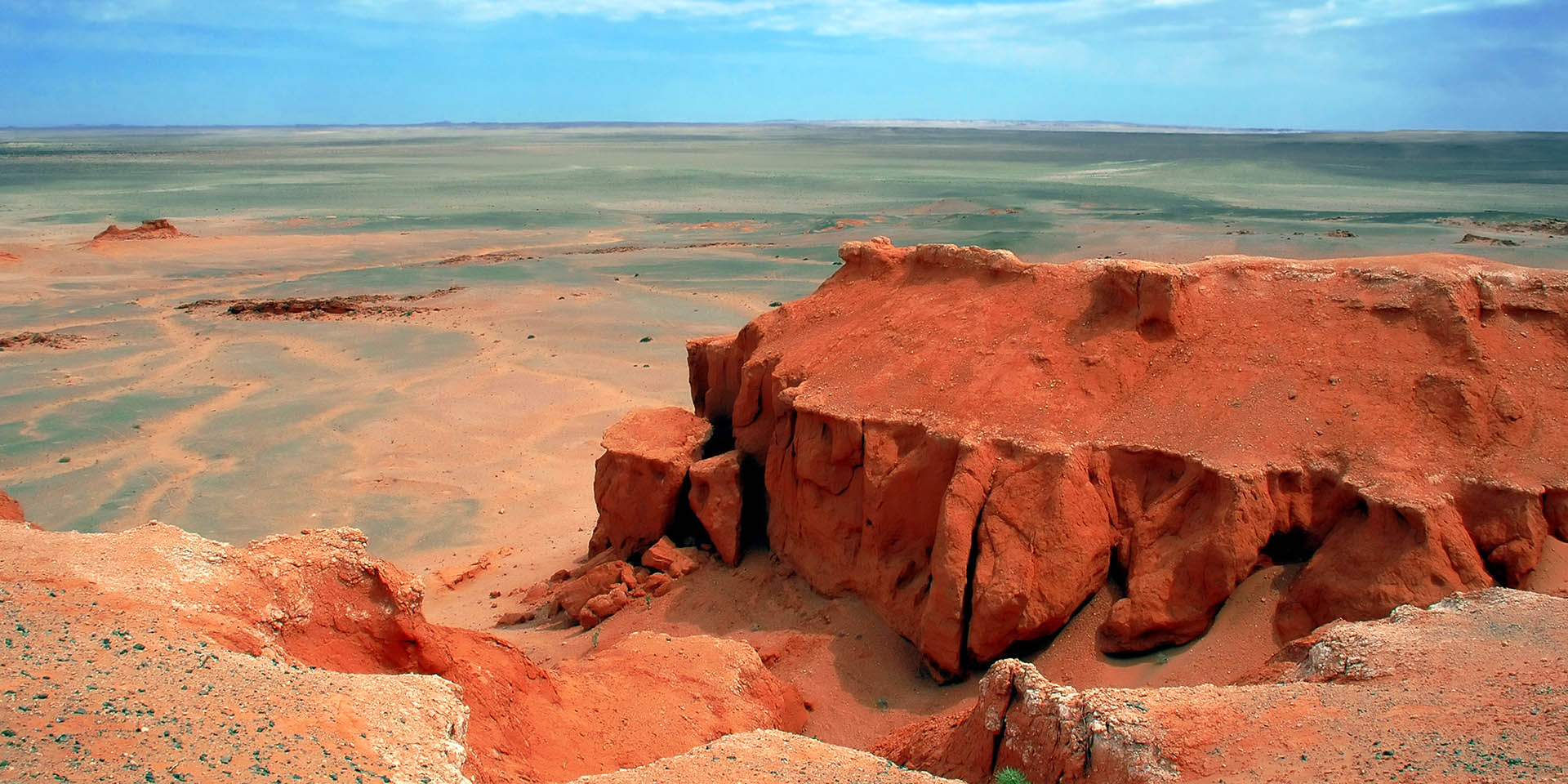 Adventures in the Mongolian Gobi - Travelogues from Remote Lands